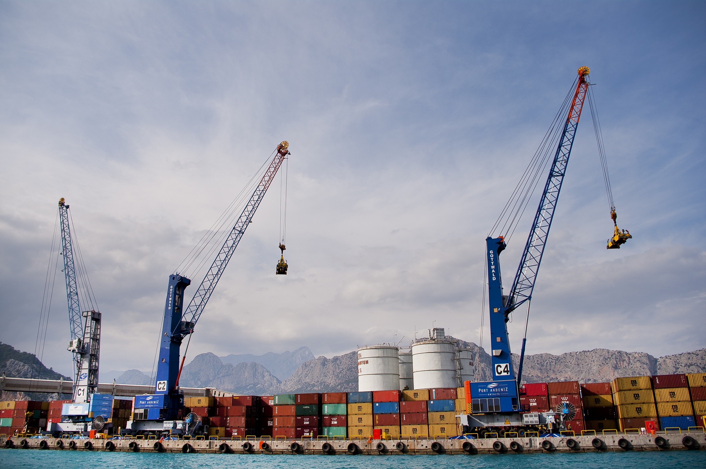 Global Ports Holding, Port Akdeniz’in QTerminals’e devrini tamamladı ...