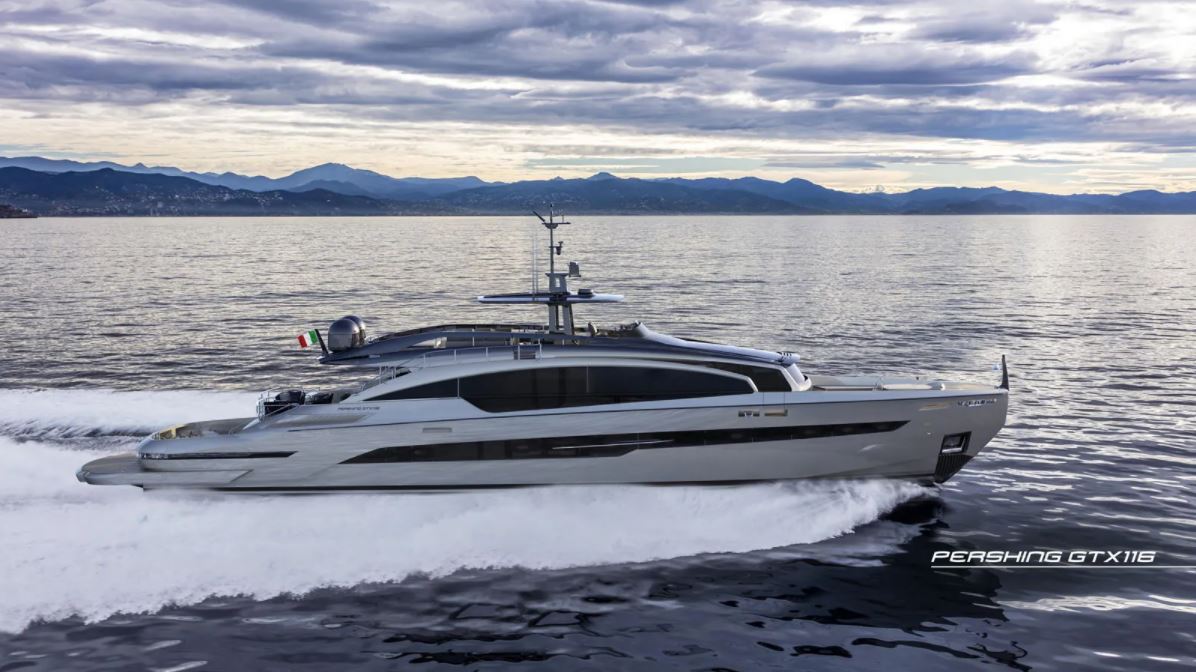 Ferretti Group, yeni Pershing GTX serisinin ilk modelini tanıttı ...